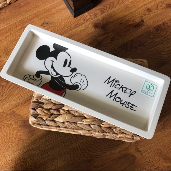 Disney | Dining | Disney All Eyes On Mickey Mouse Bamboo Sandwich Tray ...
